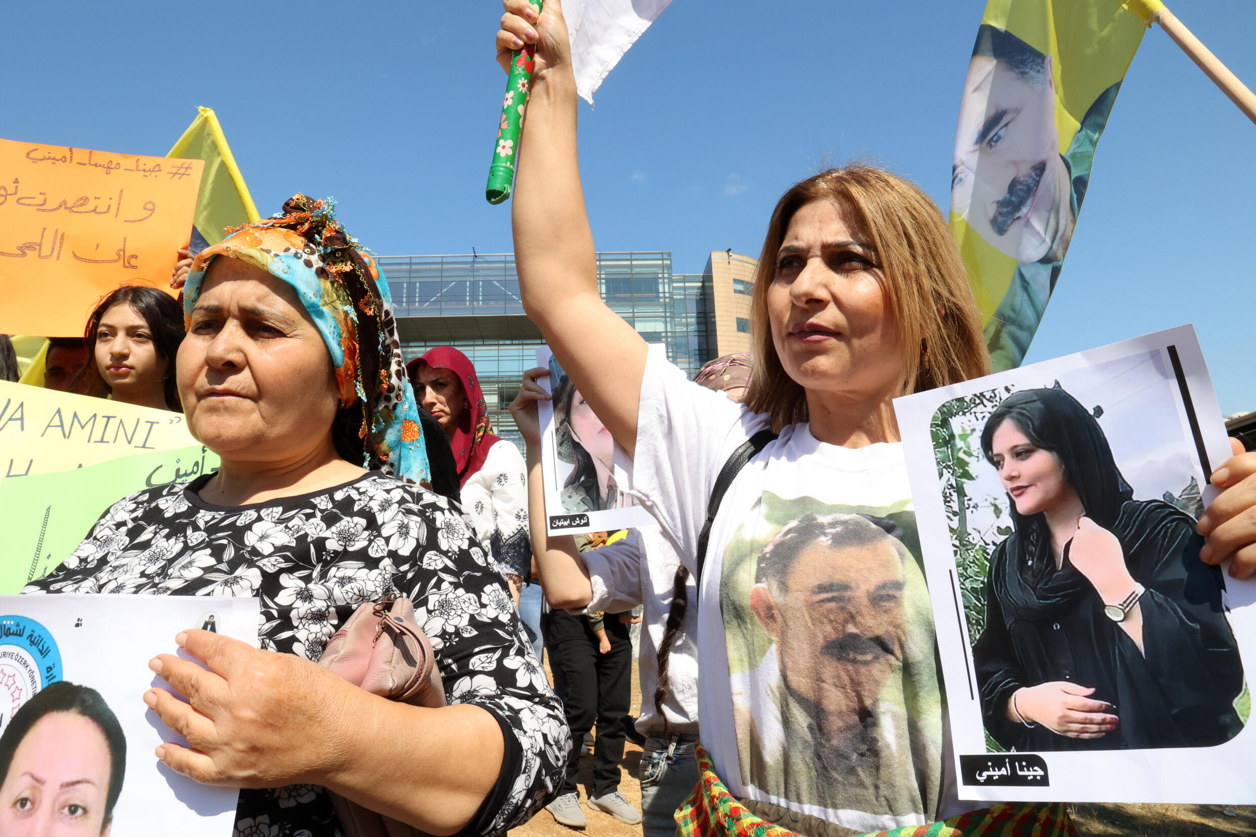 Kurds: stateless people under attack from all sides