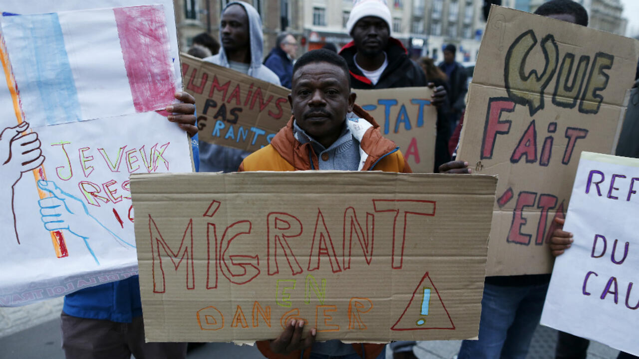 French government unveils tougher asylum rules in new bill