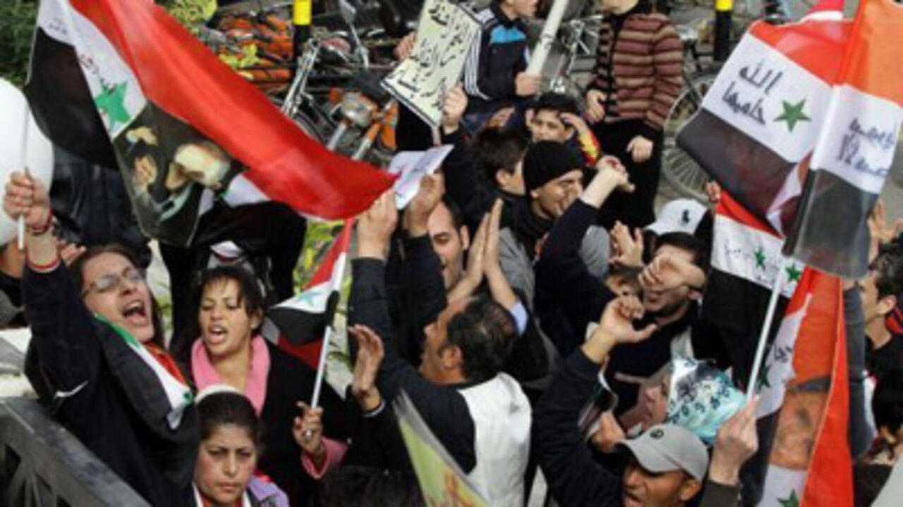 Arab League meets with Syrian opposition