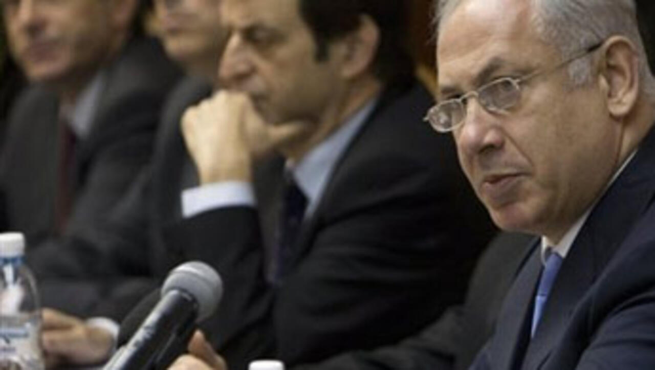 Netanyahu tells Abbas he is ready for talks