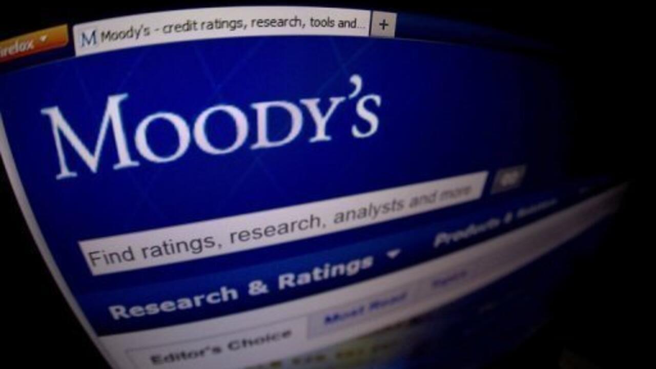 Moody's downgrades German outlook to 'negative'