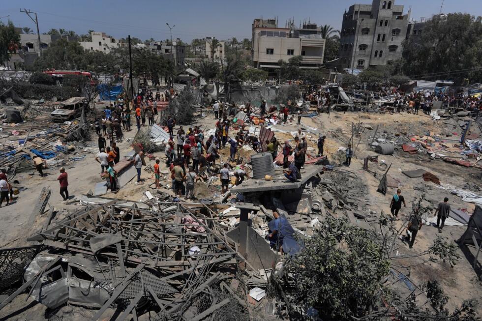 What we know about the bomb Israel used on Gaza 'safe zone'