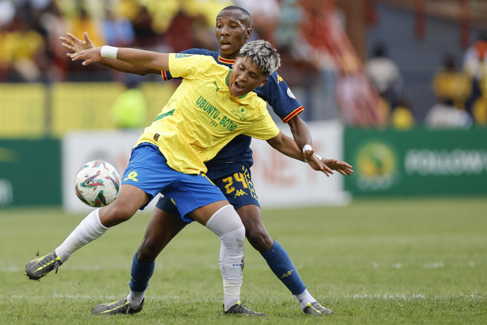 Sundowns edge Esperance as crowd violence mars quarter-final