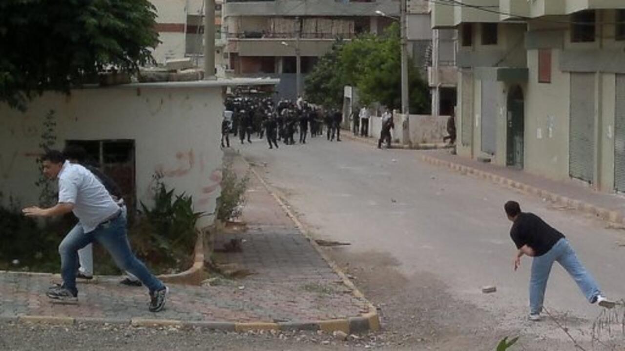 Regime forces target Sunni areas of northwest Syria