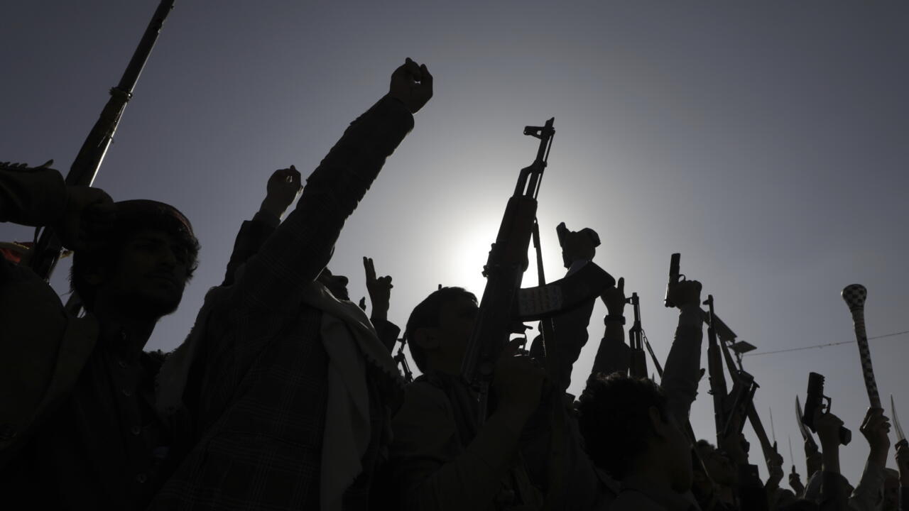 Houthi rebels claim two attacks on US carrier group in retaliation for ...