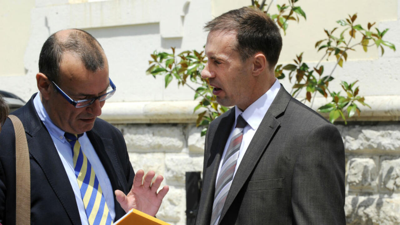 France fines UK ski coach €30,000 for teaching illegally