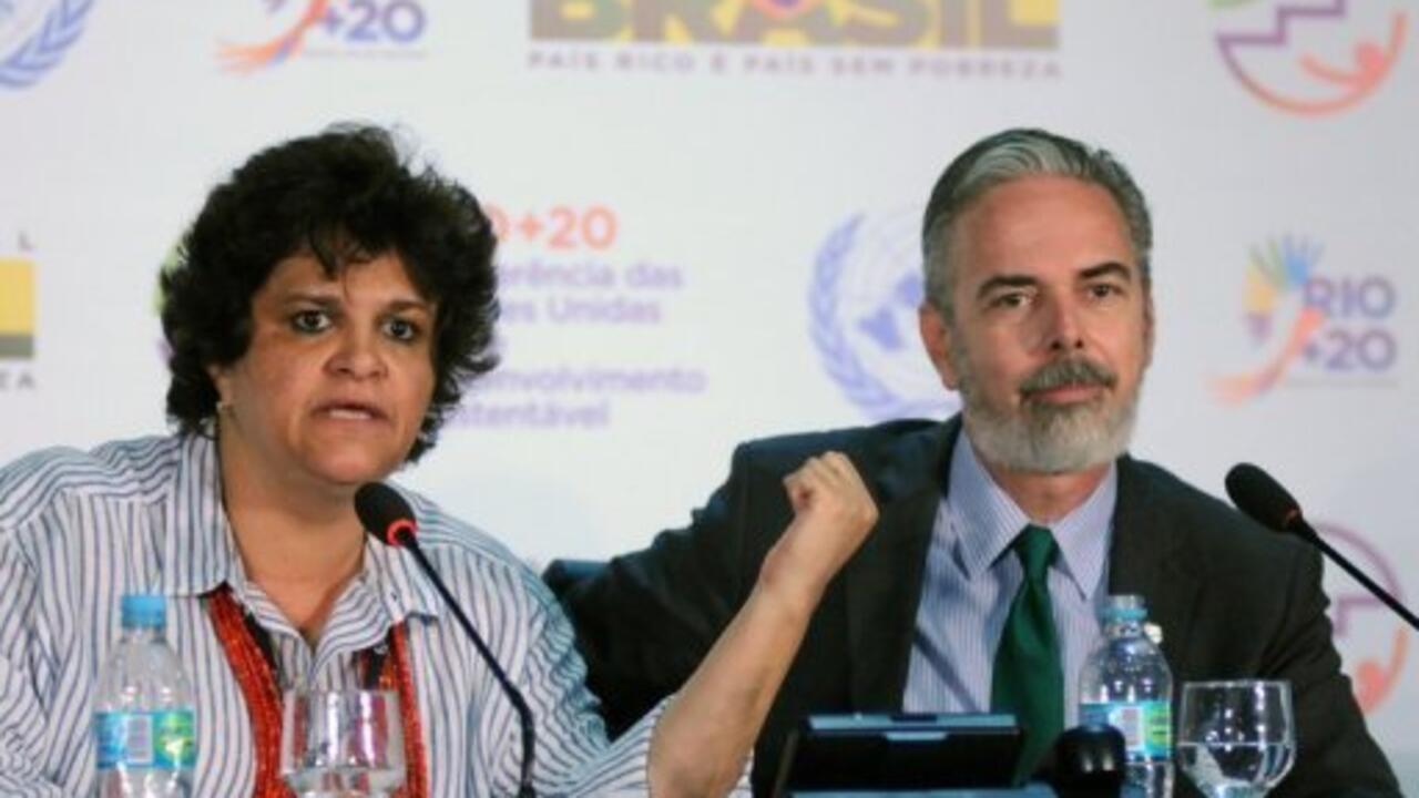 Rio summit ends with 'meaningless' agreement
