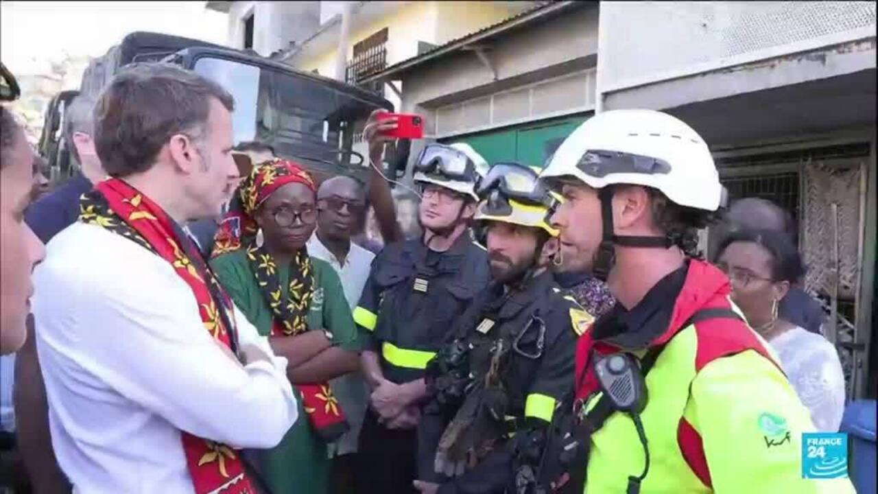 Mayotte : face à la détresse, Emmanuel Macron promet de "rebâtir" l'île ...