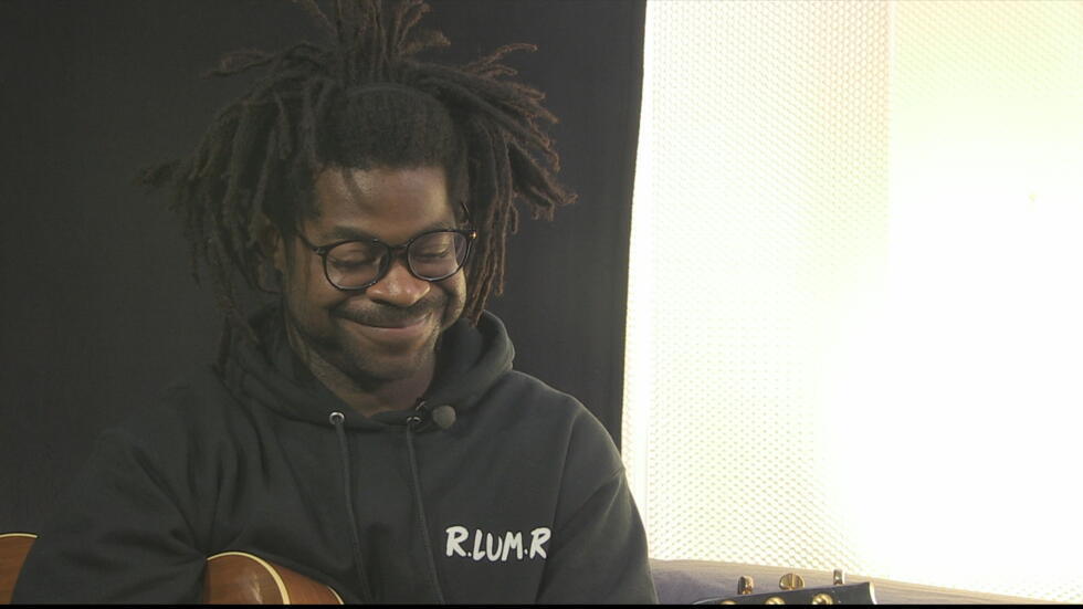 Rising R&B star R.LUM.R on going against the grain - arts24