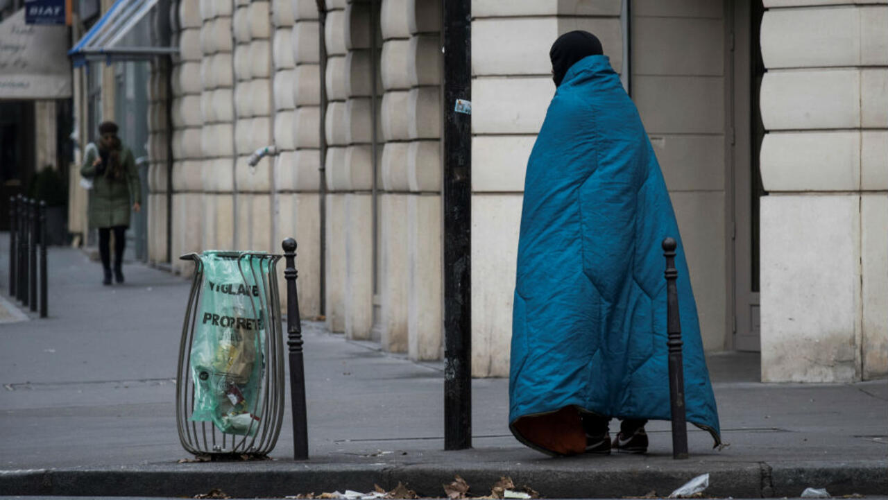 Volunteer 'census' counts at least 3,000 homeless in Paris