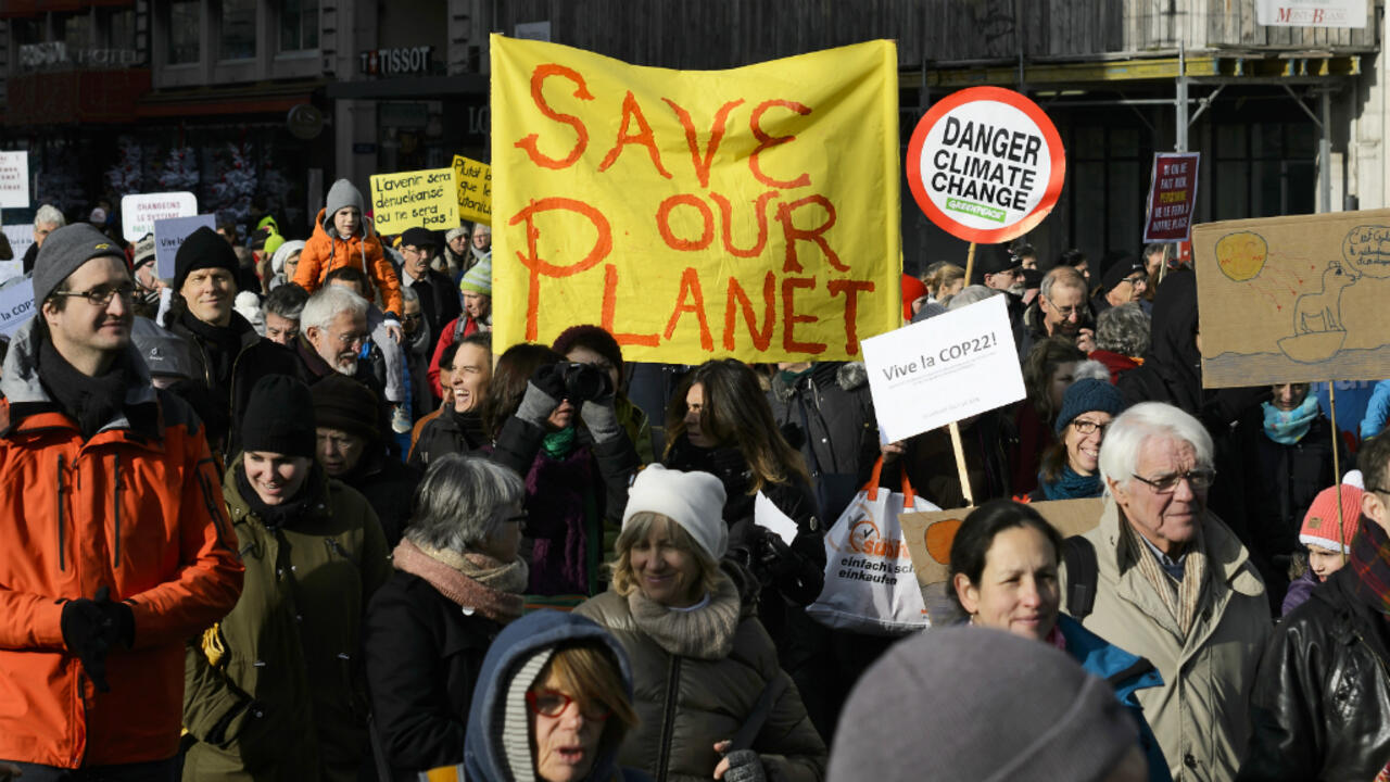 Interfaith 'climate pilgrims' hand petition to UN ahead of COP21