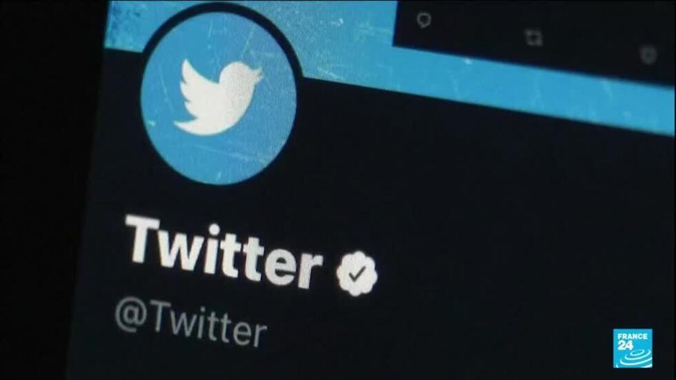 Le nouvel abonnement payant à Twitter bientôt activé - France 24