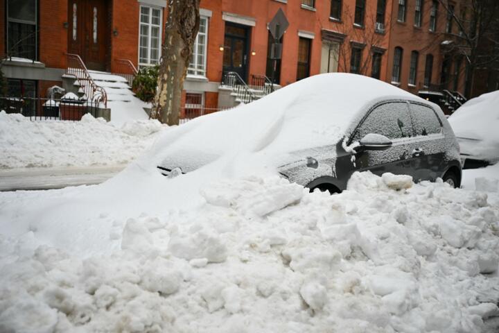 Extreme cold, relentless snowfall grip millions in wake of deadly US ...