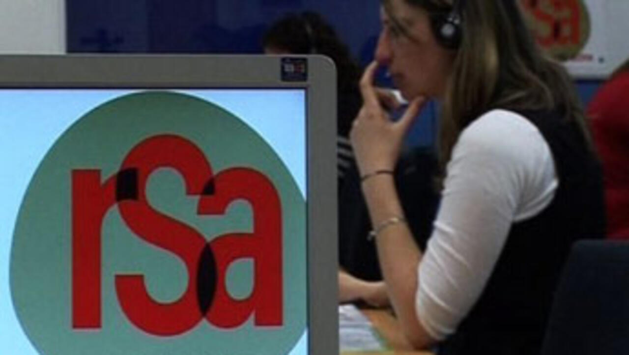 Le RSA entre en vigueur et remplace le RMI