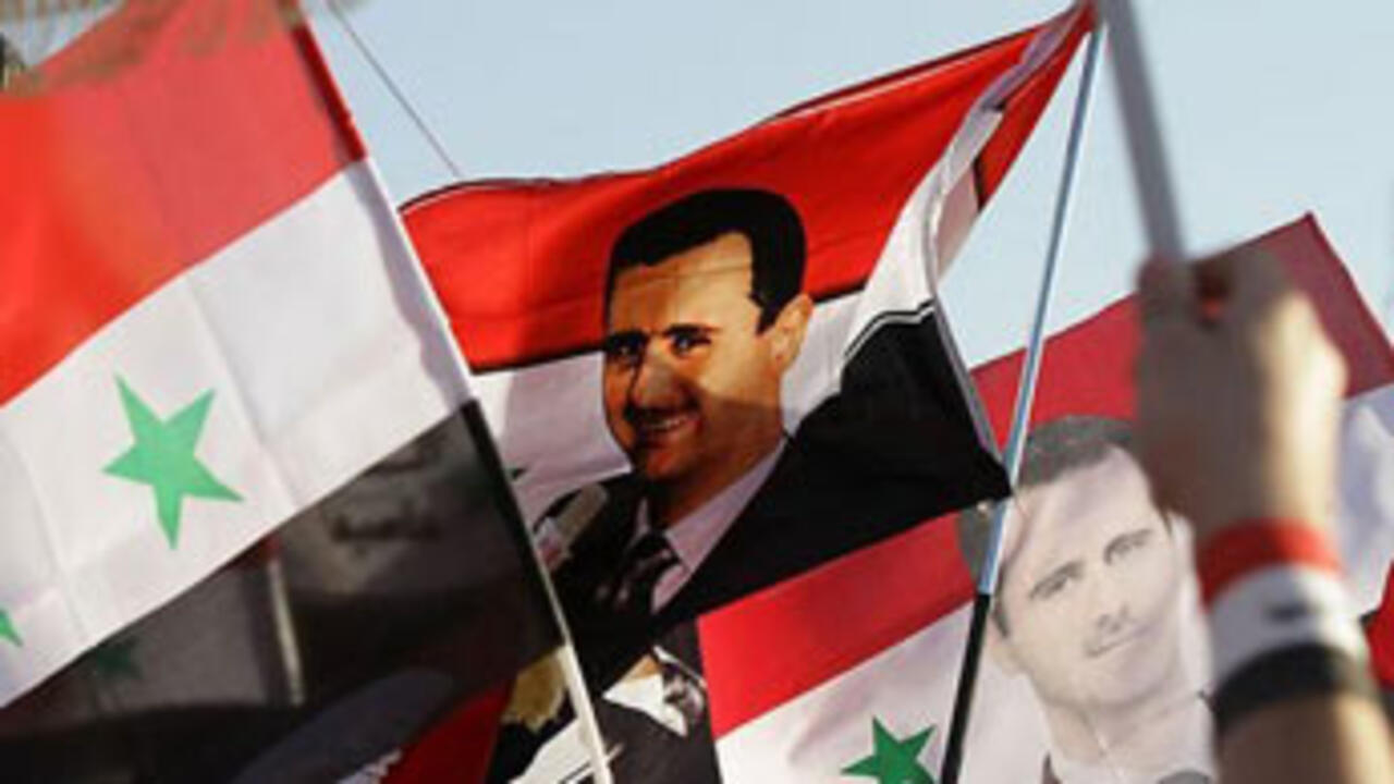 Qatari ambassador closes embassy, leaves Damascus - France 24