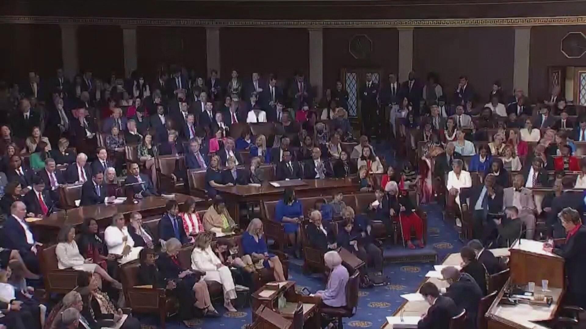 US plunged deeper into crisis amid once-in-a-century political standoff