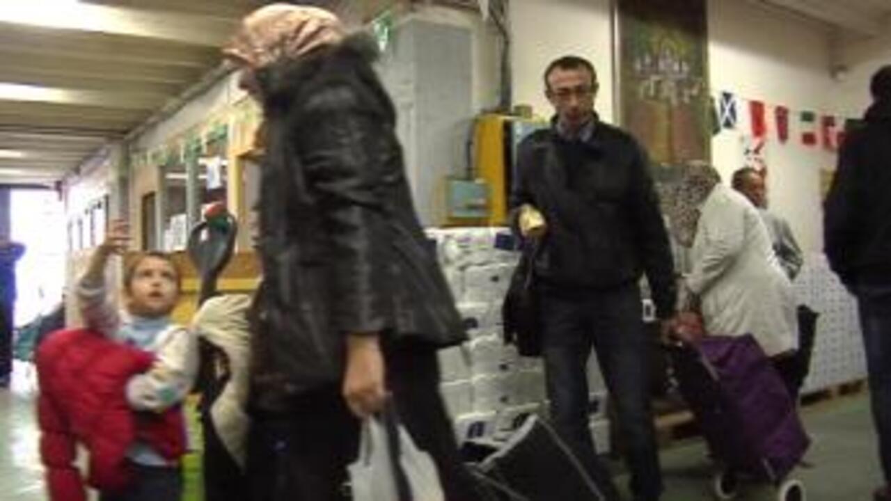 Tackling poverty in France - Focus