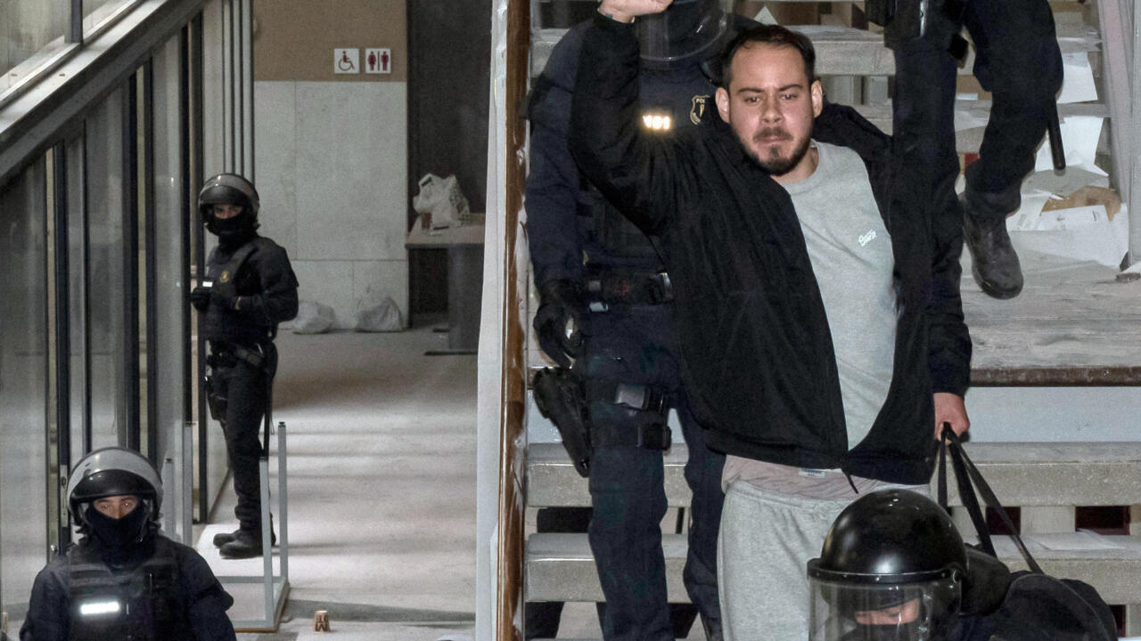 Fiscalía española pide otros cinco años de cárcel contra el rapero ...