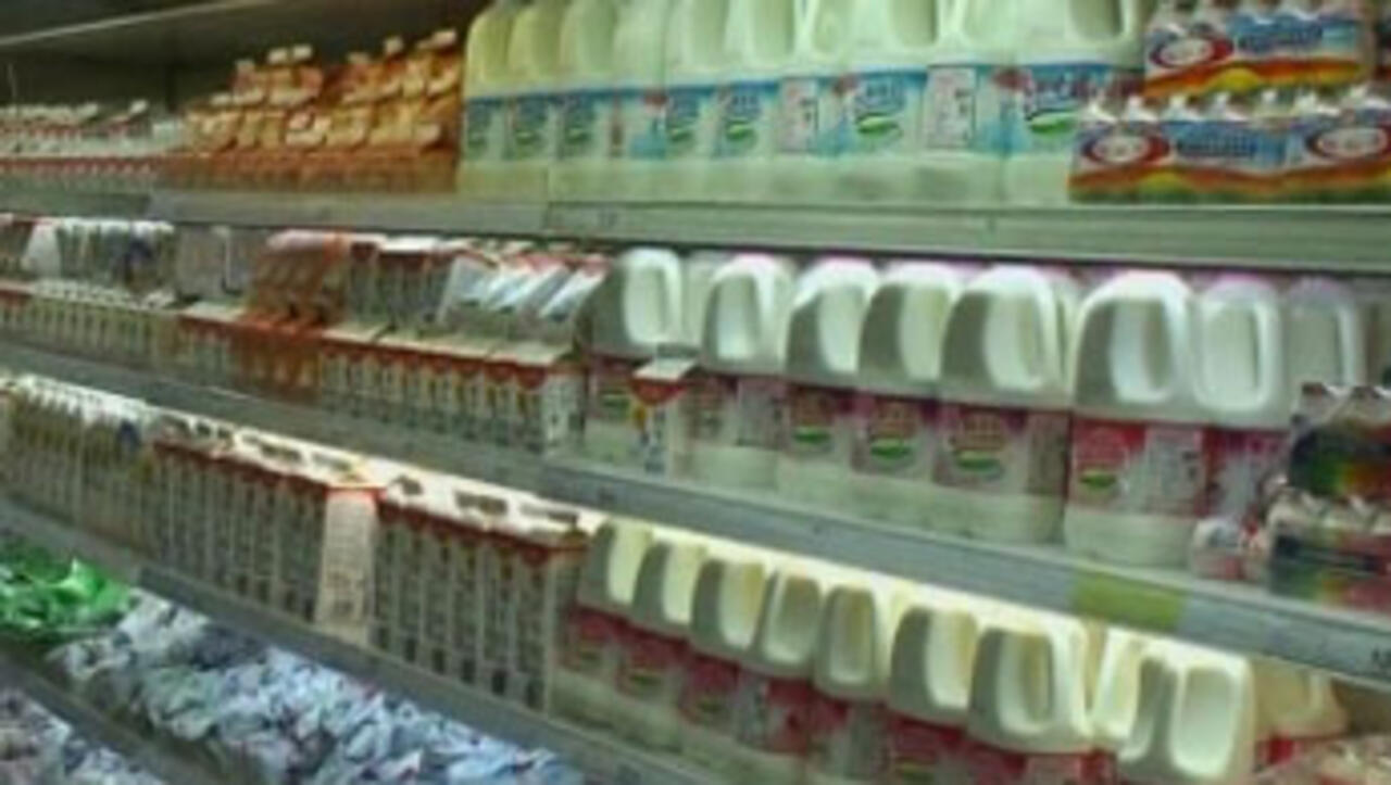 China scrambles to salvage reputation amid milk scandal