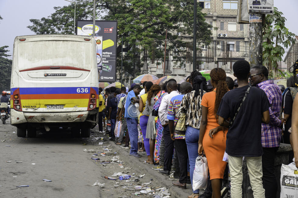 Kinshasa, a megacity of traffic jams, potholes, transit chaos
