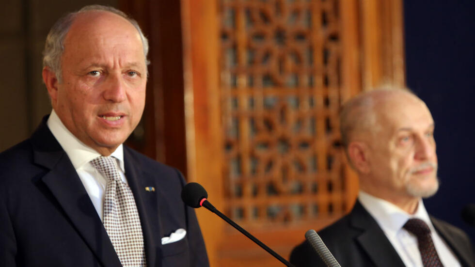 France calls for inclusive Iraqi government to counter ISIS advance