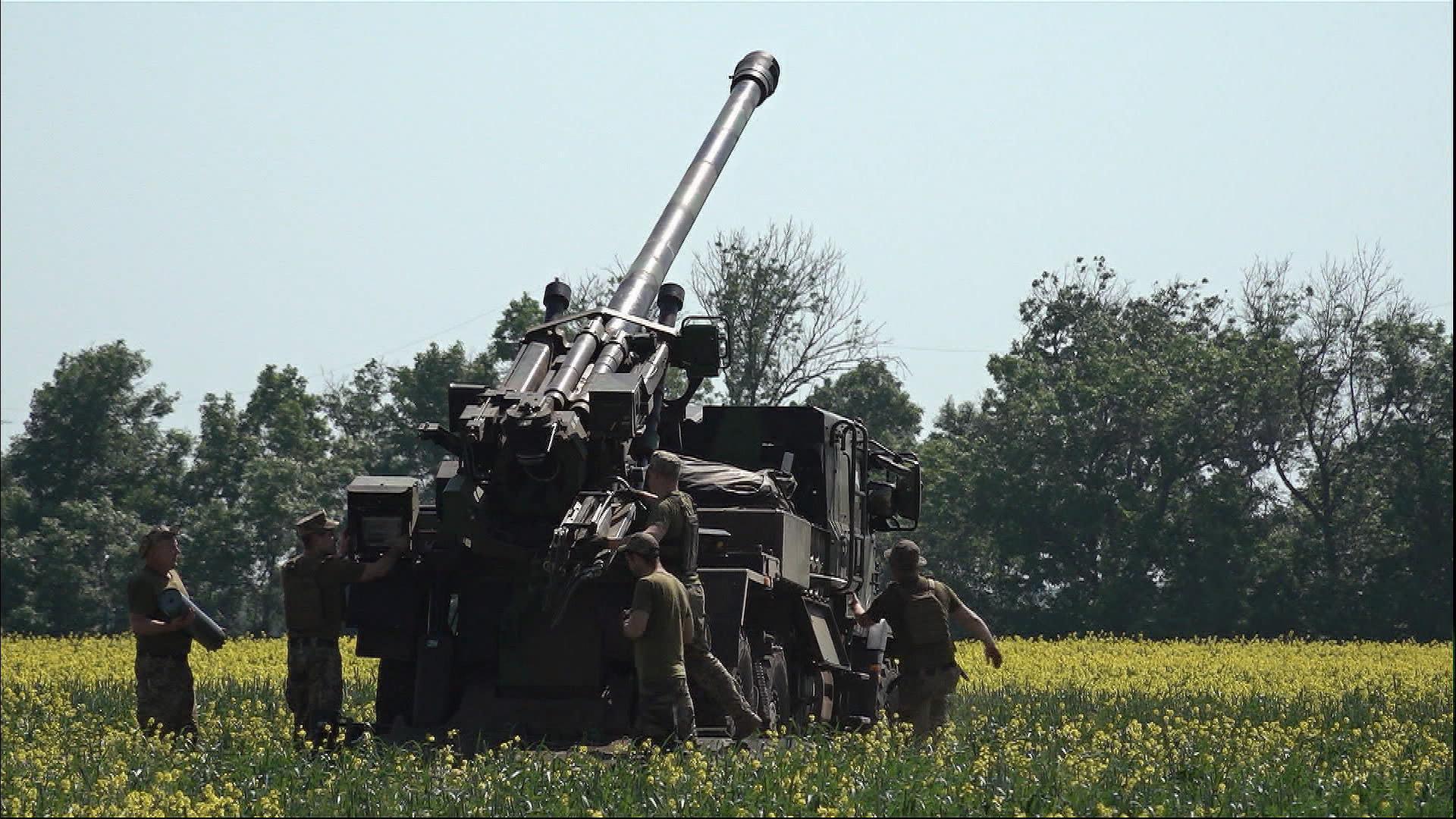 Meet the Ukrainian forces using French-supplied Caesar howitzers - Focus