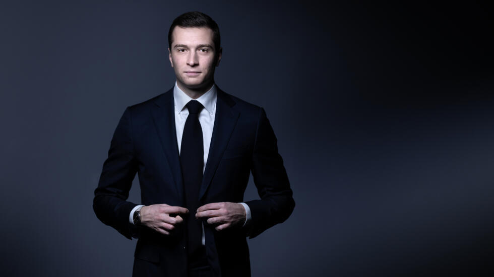 Jordan Bardella, l'atout séduction de l'extrême droite française