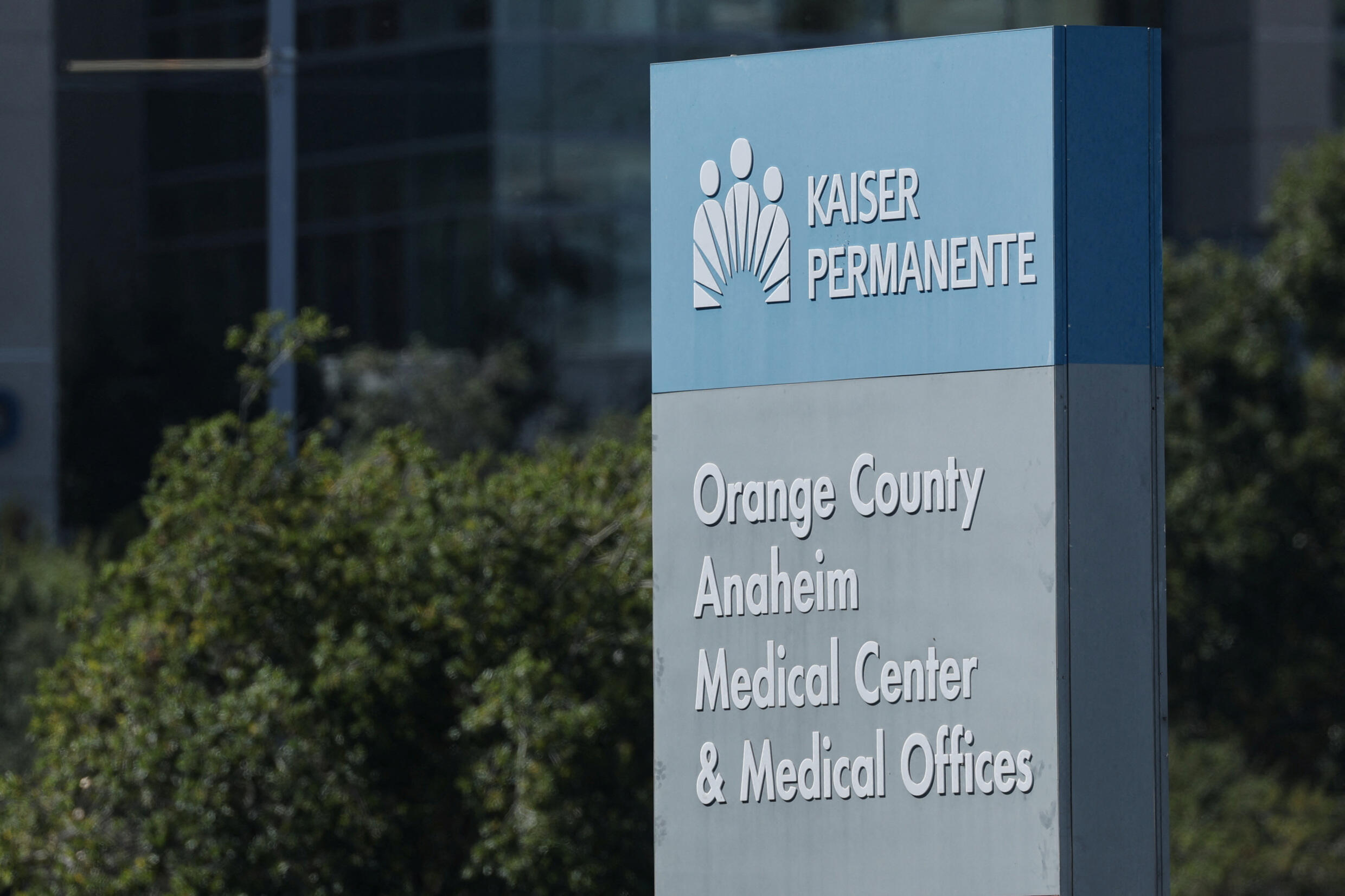 Estados Unidos: más de 75.000 trabajadores del sector de la salud ...