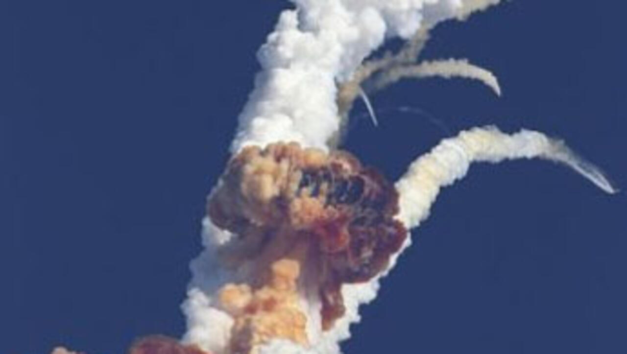 Failed rocket launch may damage India's space ambitions, say experts