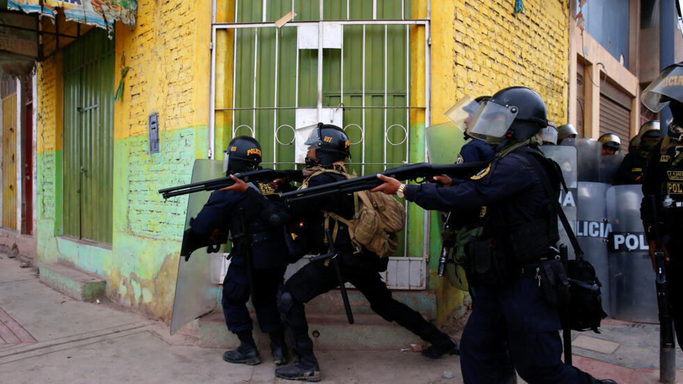 Several killed in anti-government clashes in southern Peru