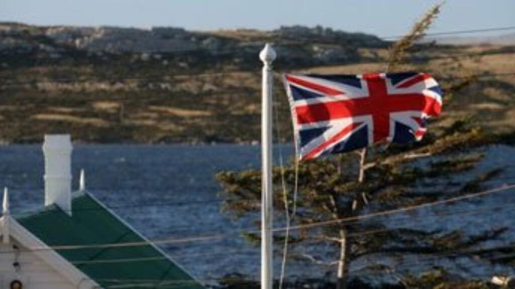 Falkland Islanders vote on British status
