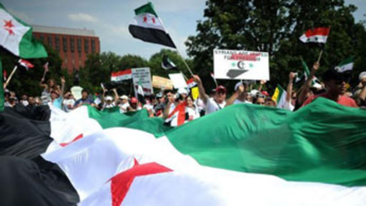 Syrian govt endorses law allowing political parties