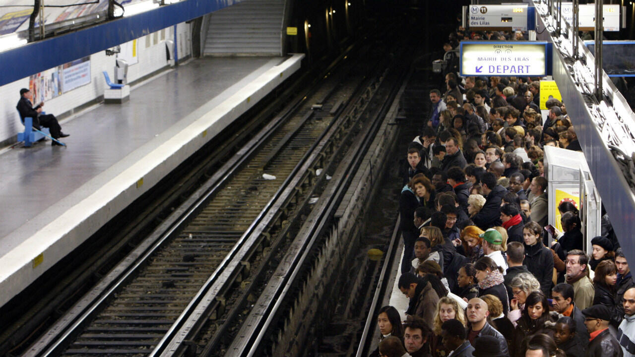 Grève massive à la RATP contre la réforme des retraites, fortes ...