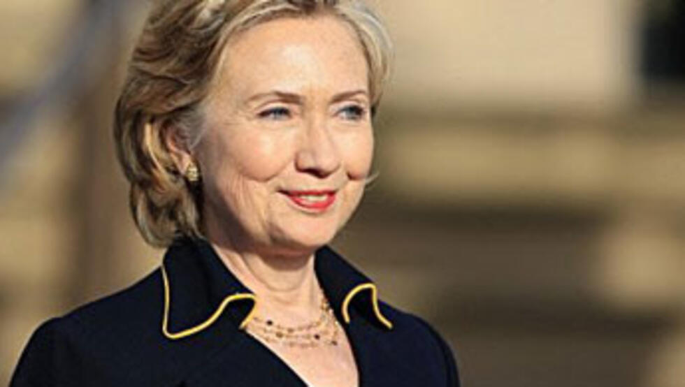 L'Iran et le nucléaire au cœur de la visite de Clinton en Russie