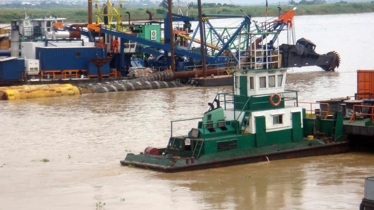 More than 150 feared drowned in boat accident in northwest Nigeria