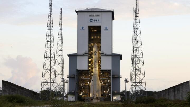 Europe's Ariane 6 rocket blasts off for the first time - France 24