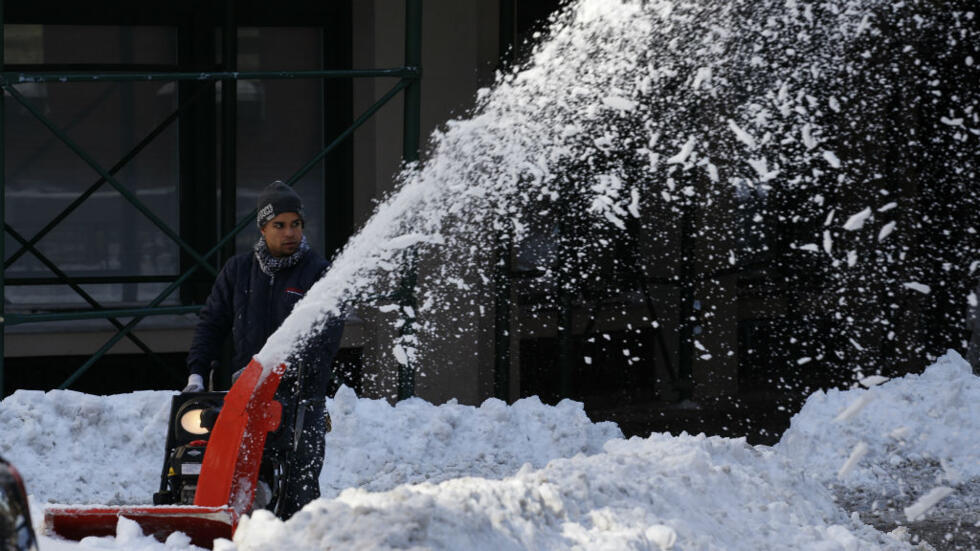 Video: On the streets of DC through ‘Snowmageddon’