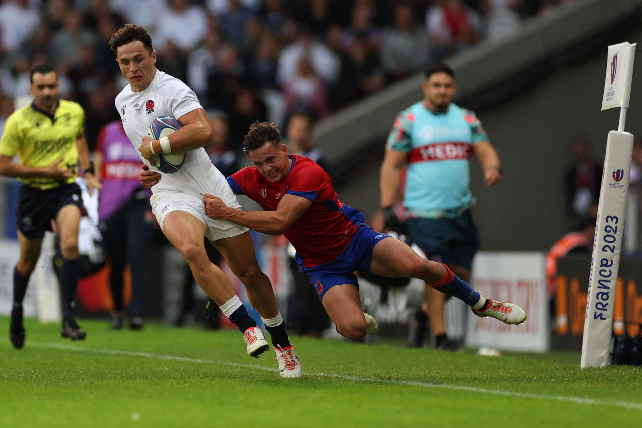 Arundell scores five tries as England thrash Chile at Rugby World Cup