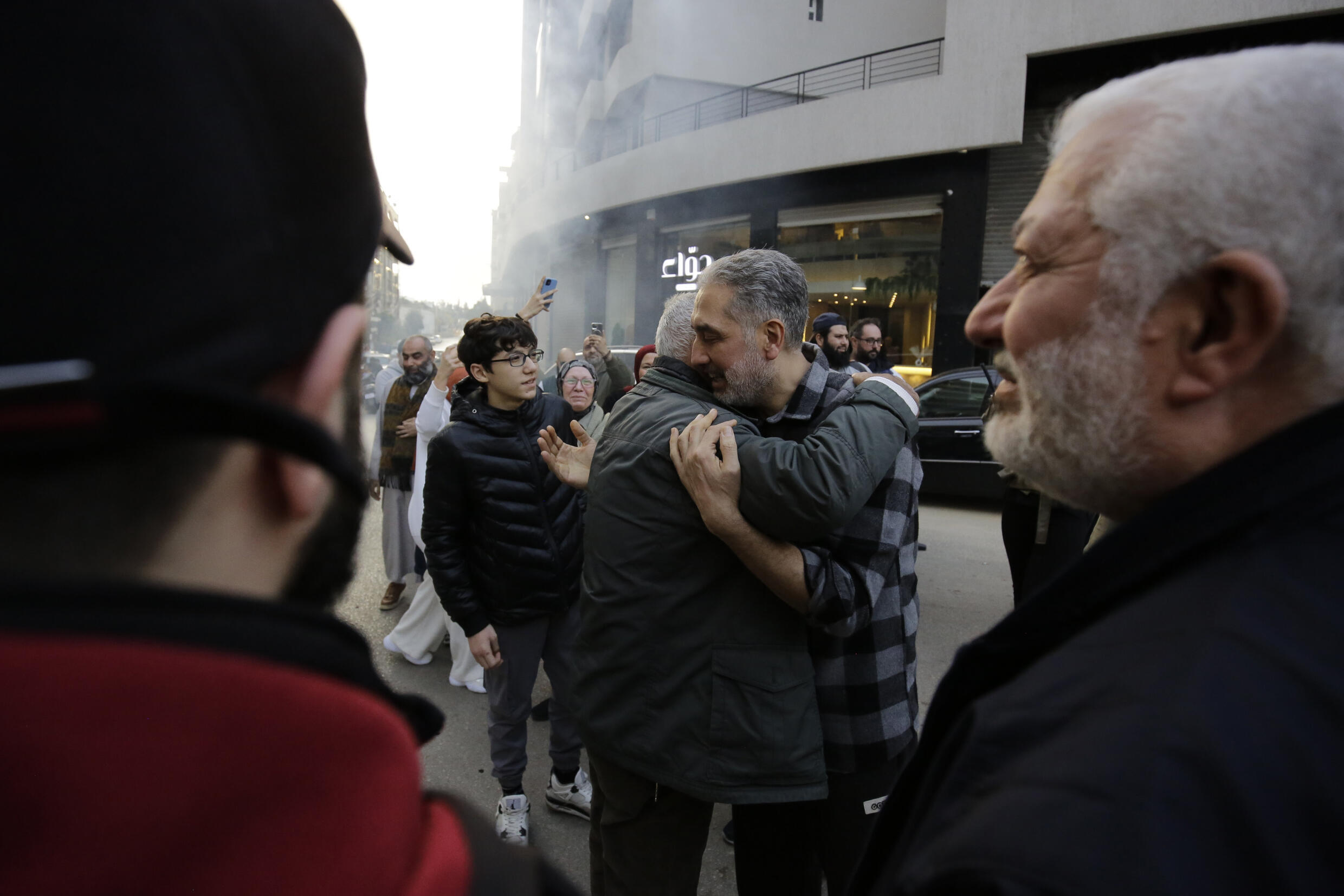 New Syria PM calls for 'stability and calm'