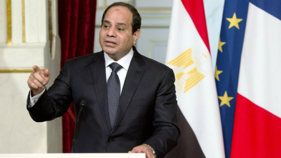 Le président égyptien Sissi entame une visite officielle en France, des ...