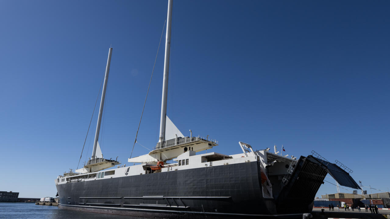 Avec le Neoliner Origin, le transport à la voile prend une dimension ...