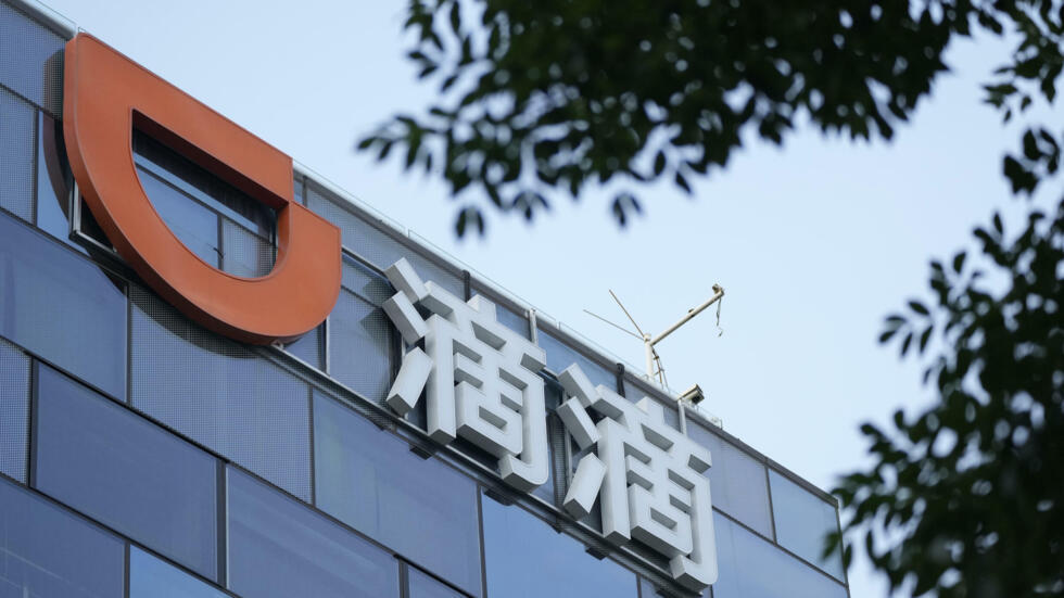 Ride-hailing giant Didi exits New York stock exchange, bowing to ...