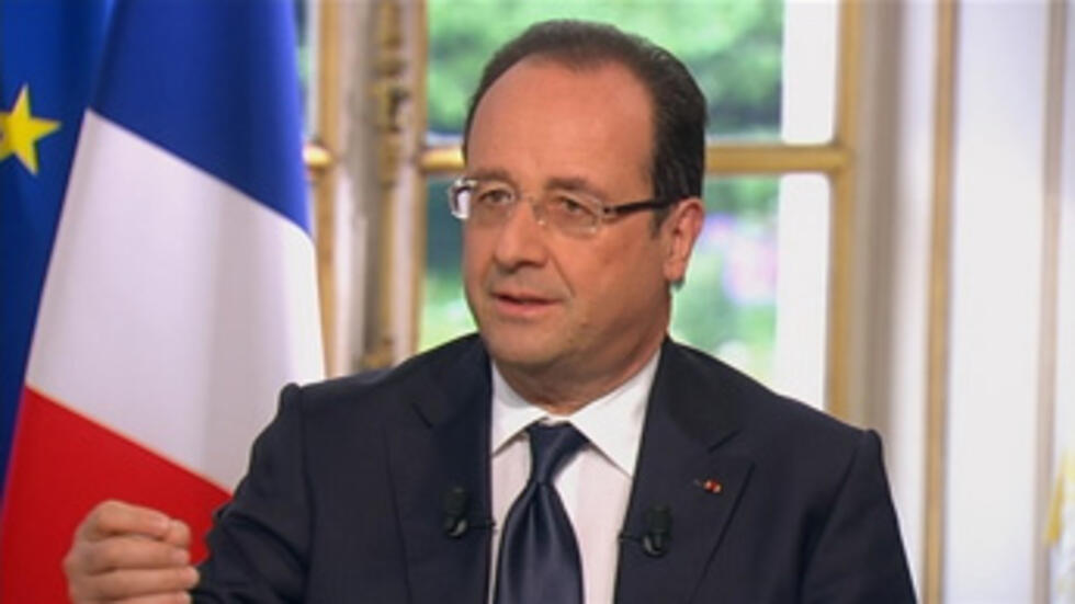 Hollande discusses French foreign policy