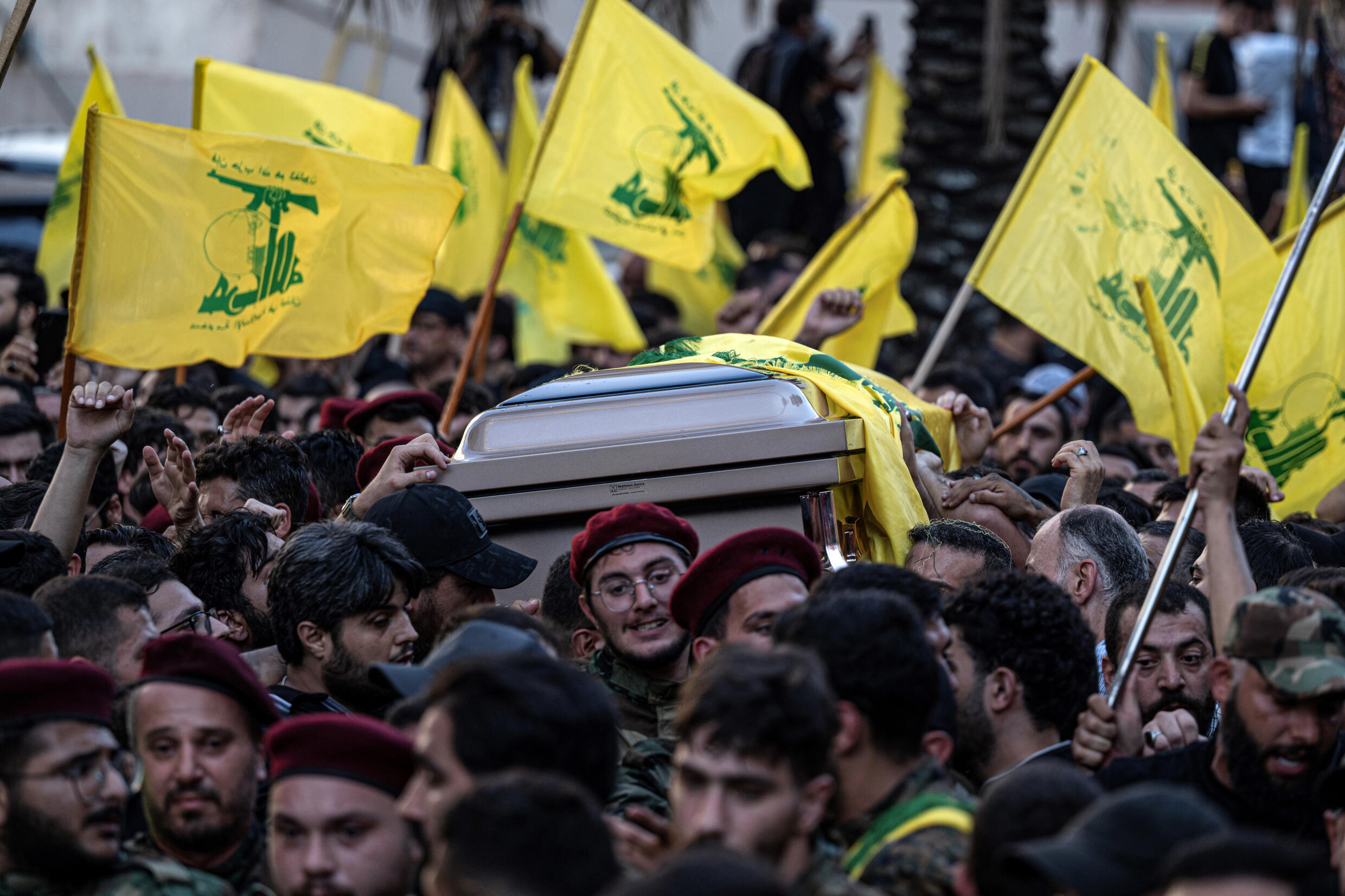 Thousands throng Beirut show as Hezbollah vows revenge