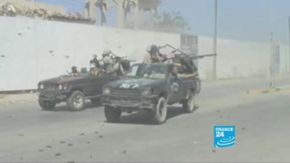 Tripoli celebrates fall of Gaddafi compound