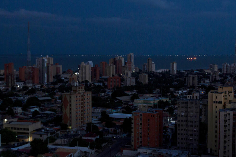 La energía eléctrica regresa a Venezuela tras el apagón más fuerte ...