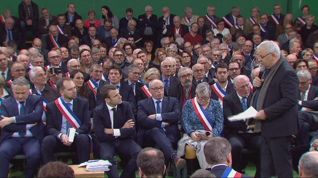 Why French mayors are feeling the strain - France in focus