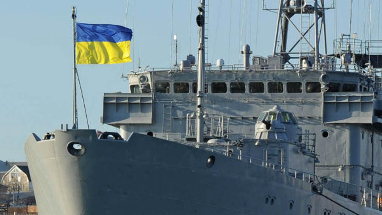 Russians storm last Ukrainian ship in Crimea, says Kiev