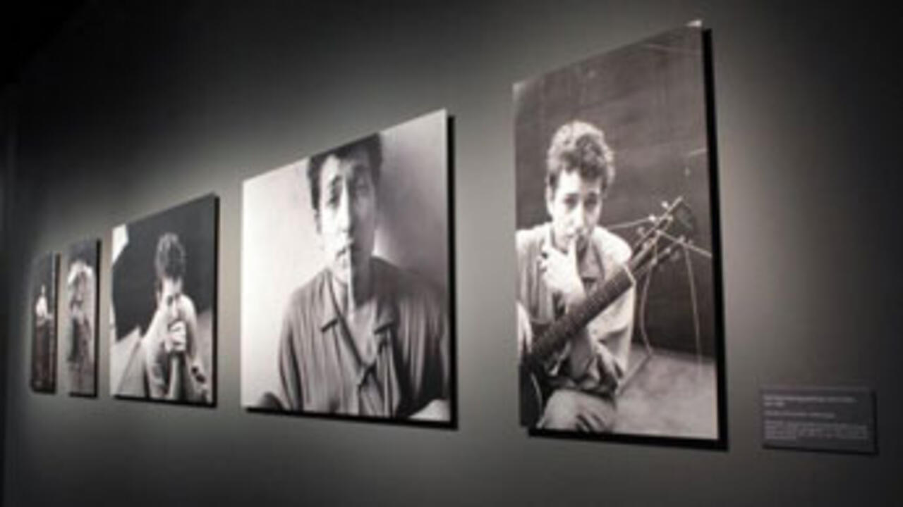 Dylan show captures cult star in the making