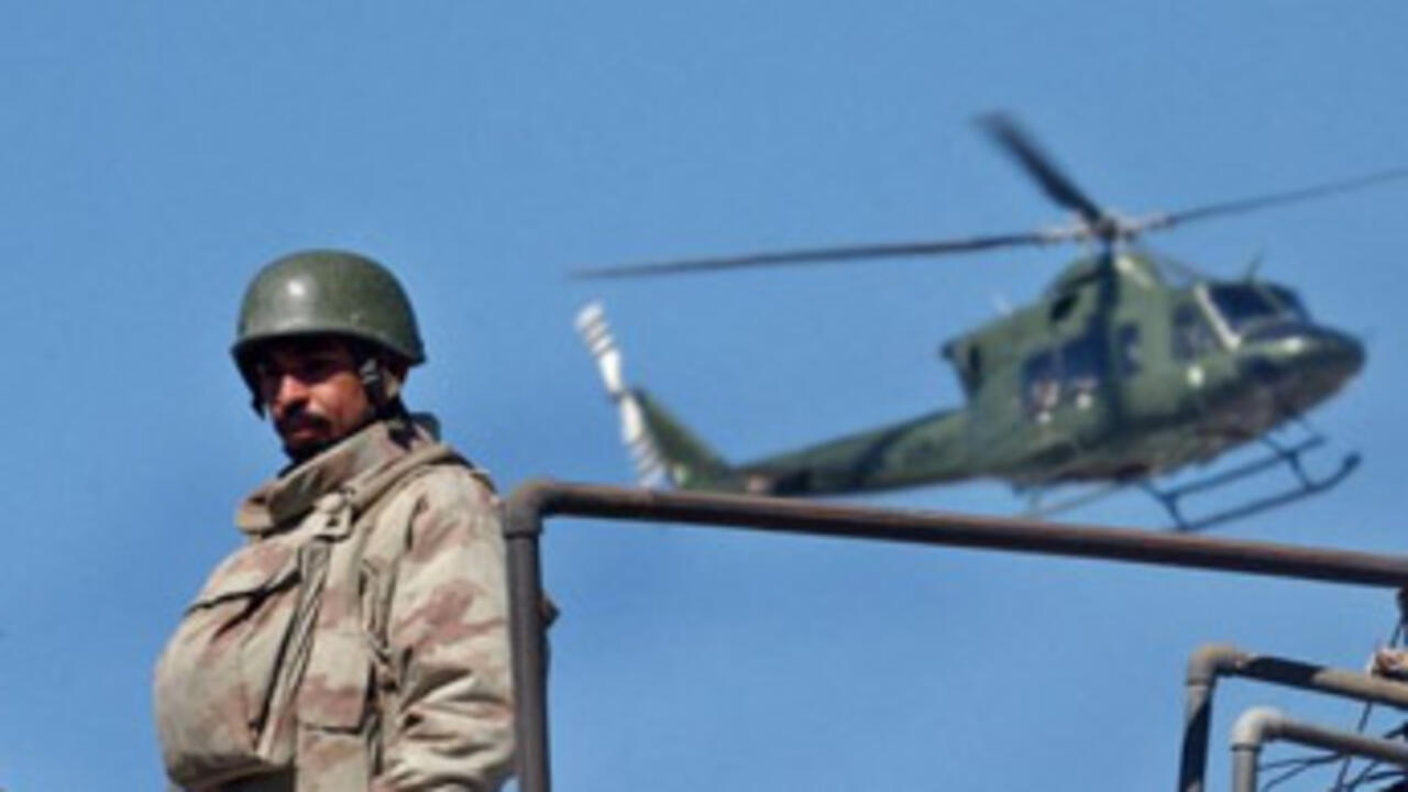 Pakistan arrests senior al Qaeda leaders with CIA help